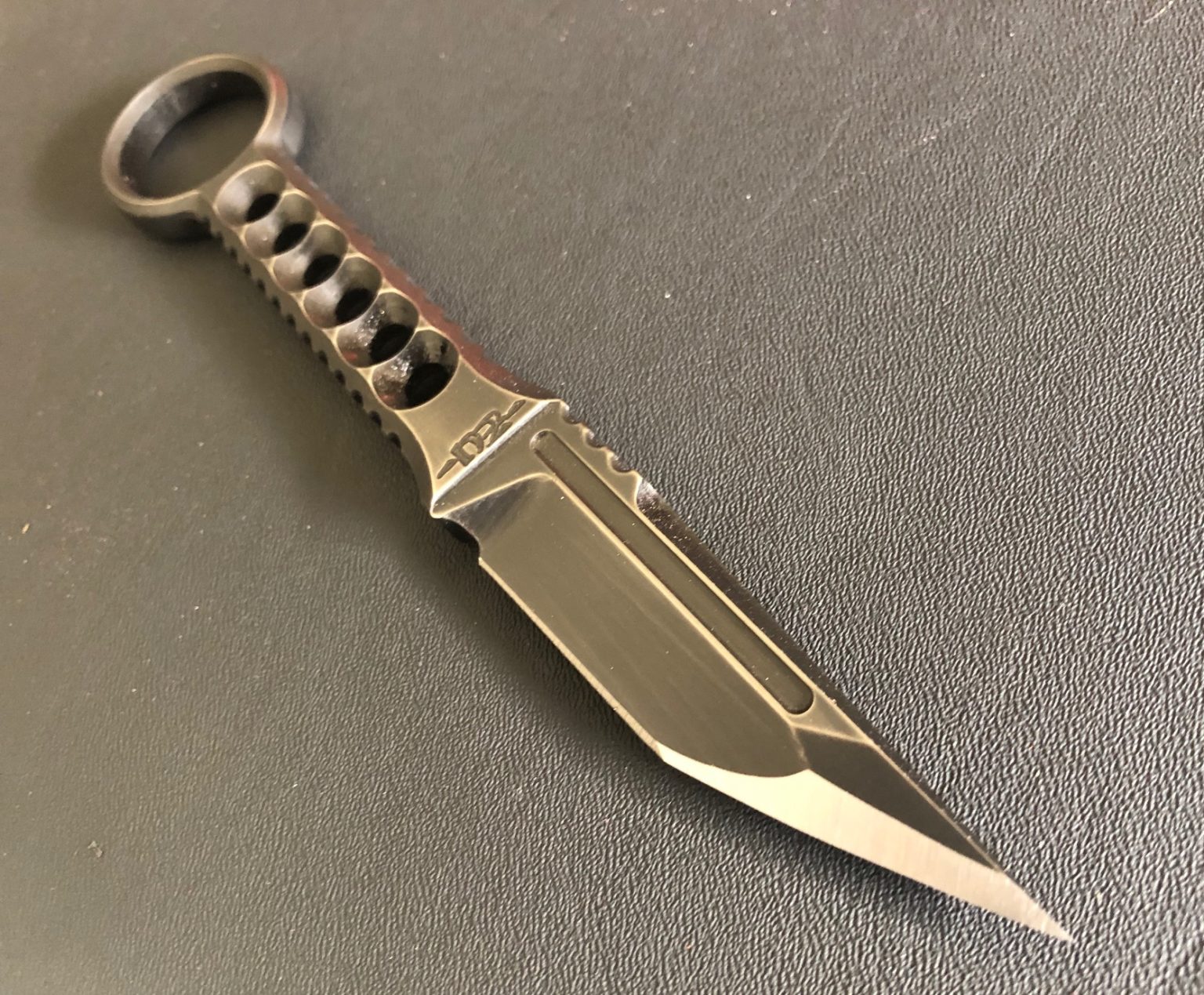 Shrapnel – Zu Bladeworx